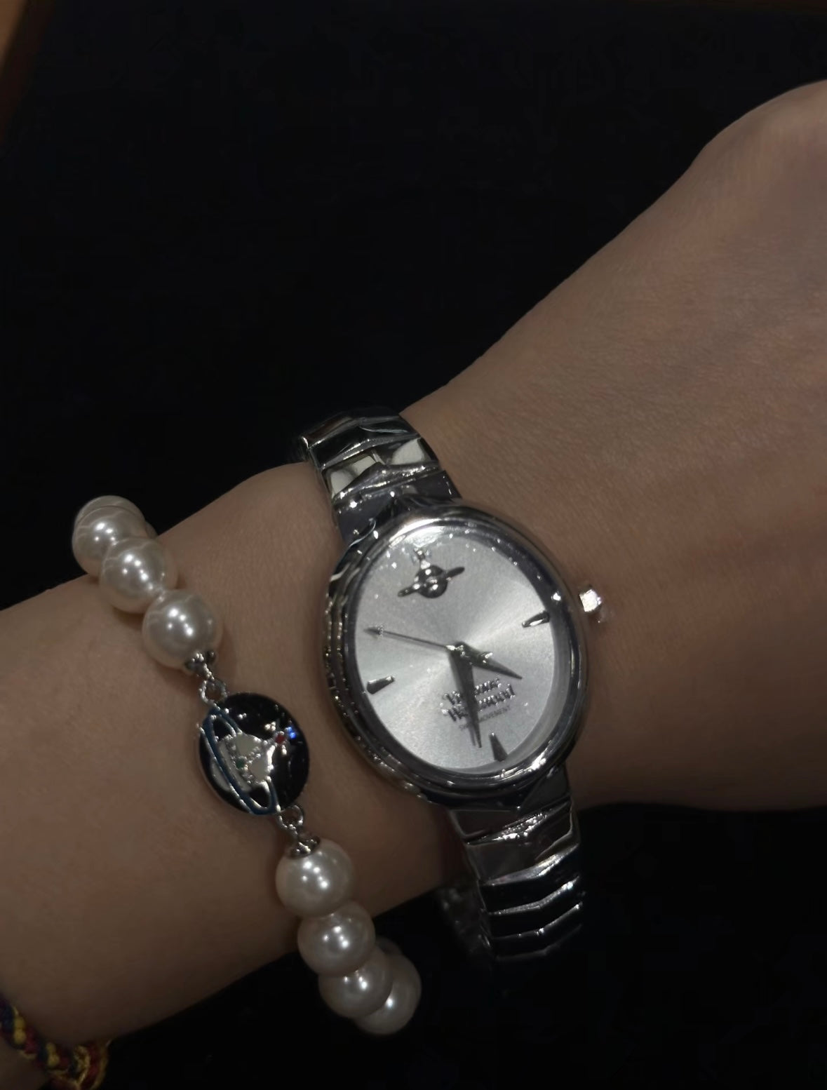 Vivienne Westwood Snake Watch [最新一季蛇年限定蛇骨款🐍! 銀色現貨發售中] – morningirls